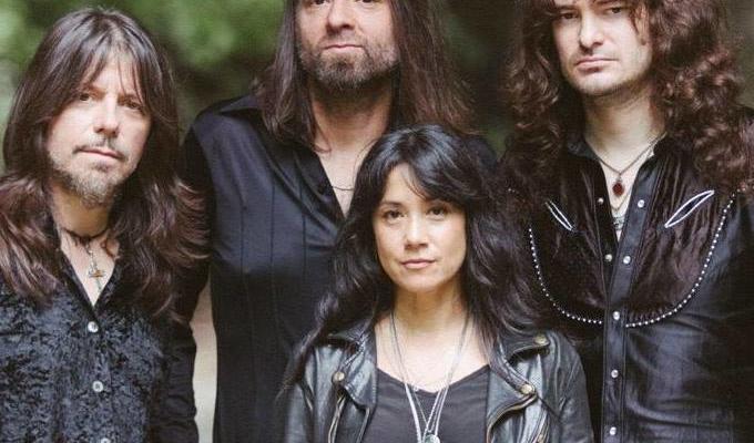 TANITH revela los detalles de su álbum de debut "In Another Time" - TNT ...