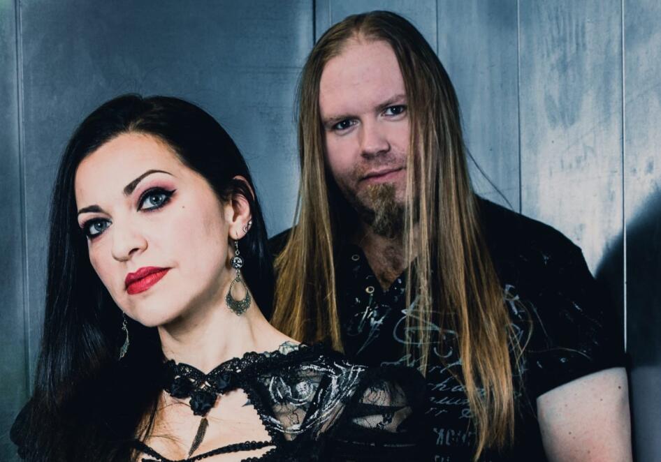 MORTEMIA lanza su versión de "Riders on the Storm" con Emma Zoldan de ...