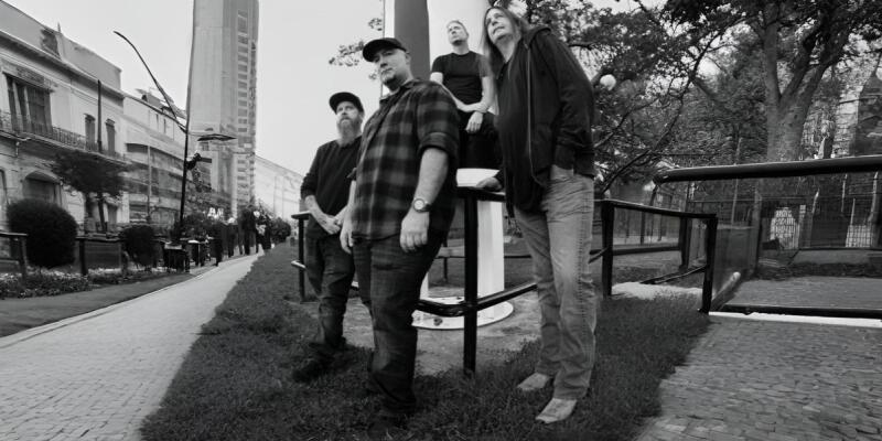 TOY CALLED GOD lanza el explosivo sencillo “Monster Baby” este 18 de ...