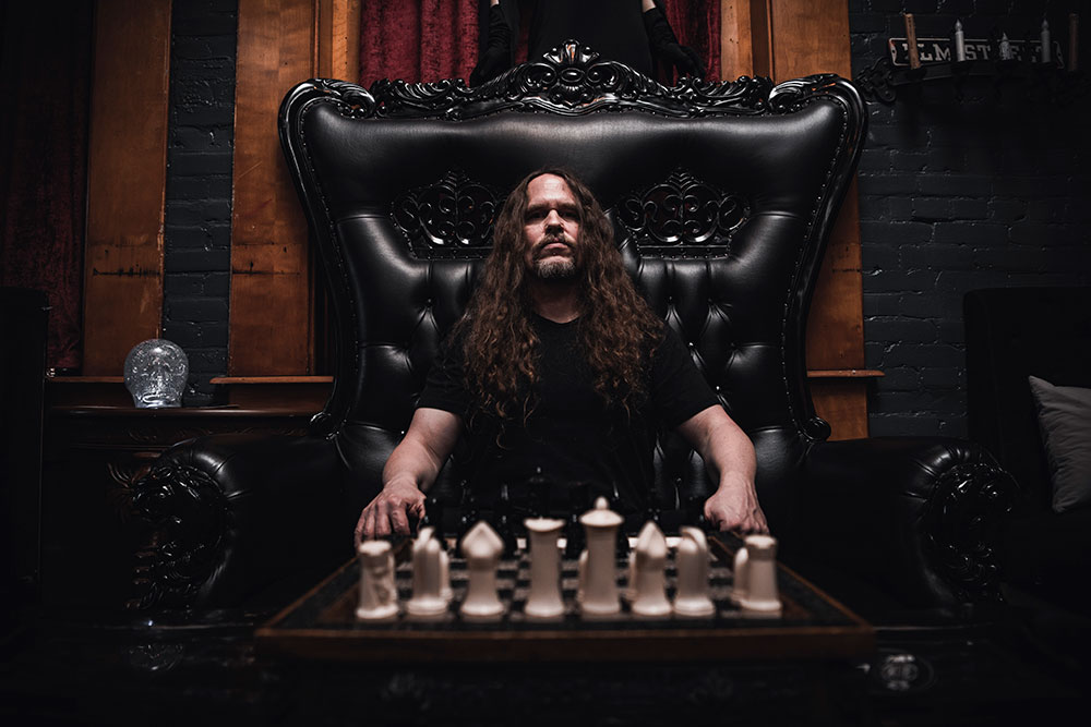 Metal Blade Records lanza merchandising exclusivo para apoyar a ERIK ...